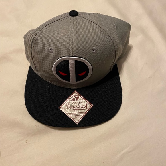 Accessories | Deadpool Hat Marvel Comics Ryan Reynolds Xmen Xforce Wade ...